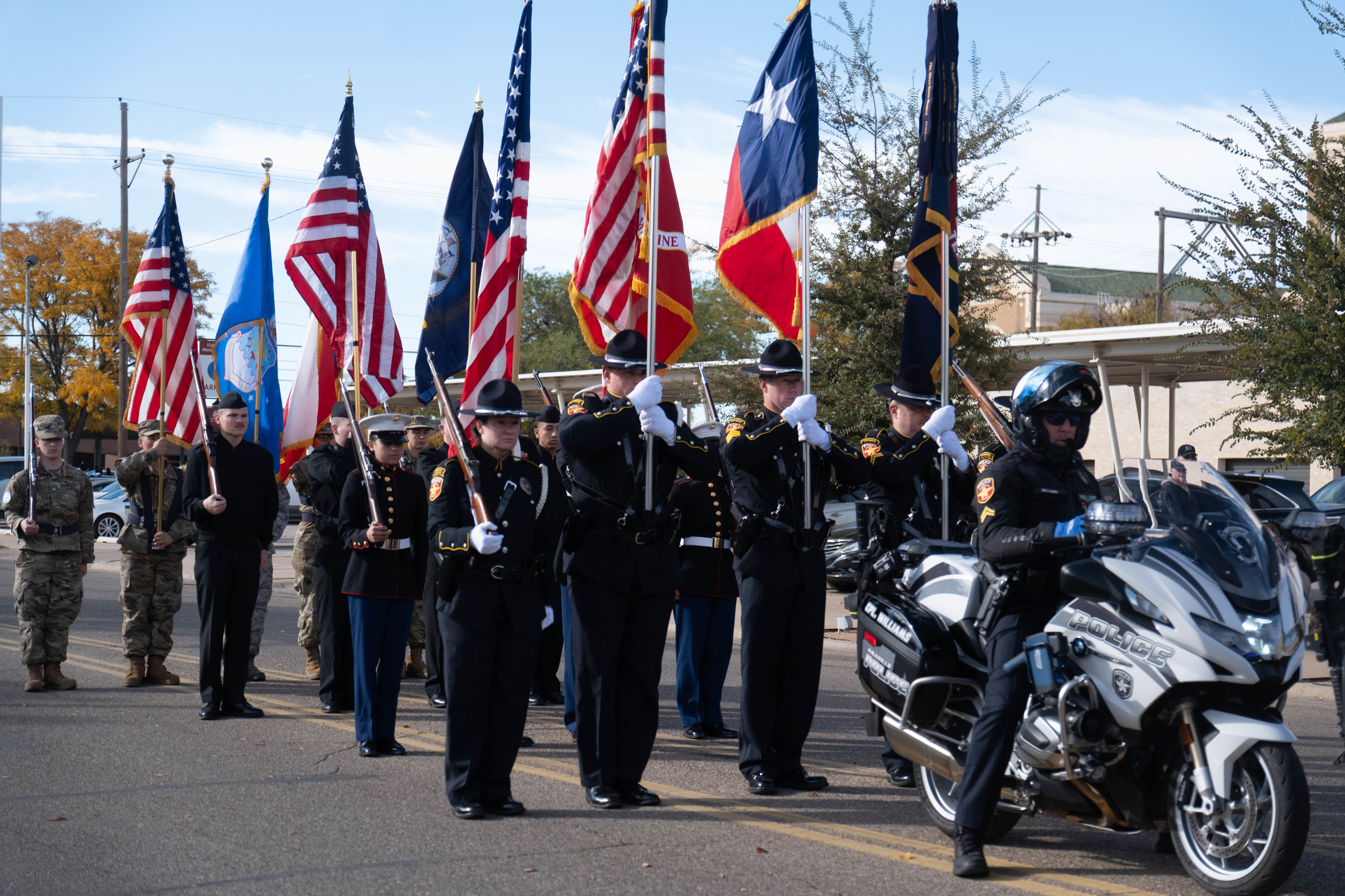 Hundreds line Polk Street as Amarillo honors veterans with annual parade