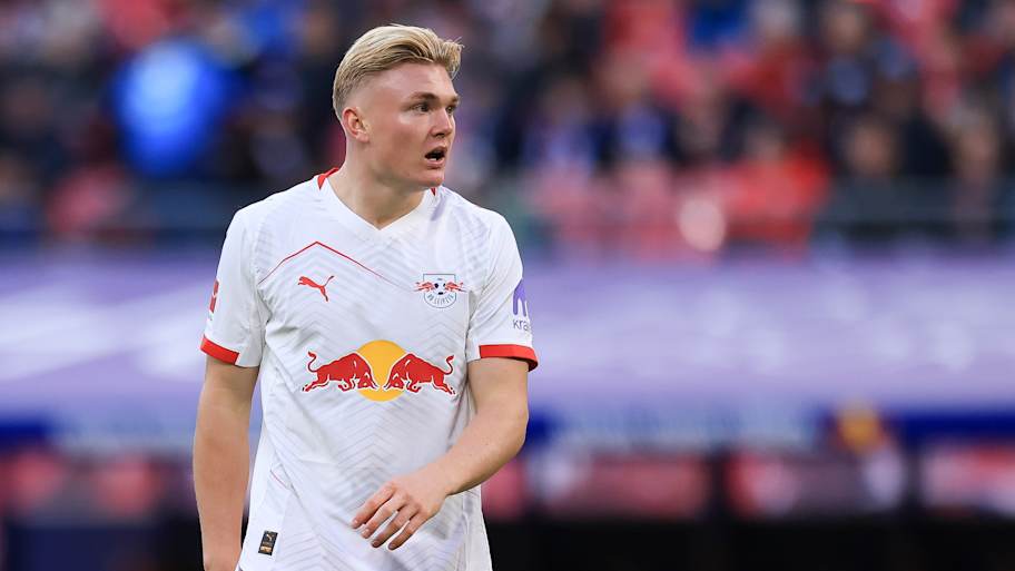 Best Young Strikers to Sign in EA FC 26 Career Mode