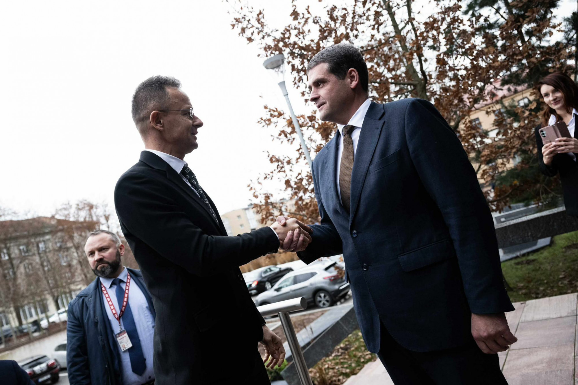 Budapesten tartott közös sajtótájékoztatót Szijjártó és az antiszemita ...