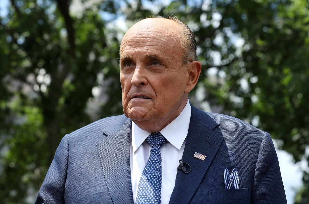 What Happened to Rudy Giuliani After the 2020 Election? Inside His Life ...