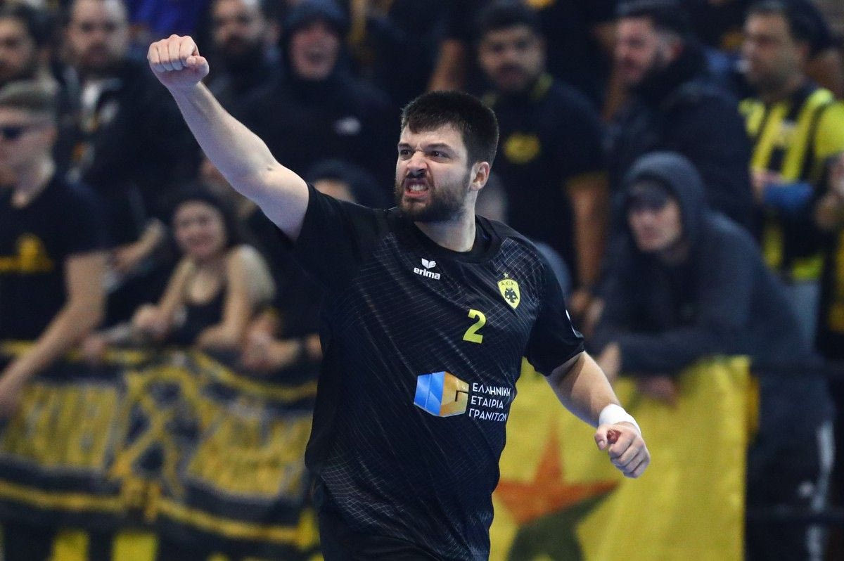ΑΕΚ - Ολυμπιακός 28-27: Η Ένωση πήρε το ντέρμπι και απολαμβάνει τη ...