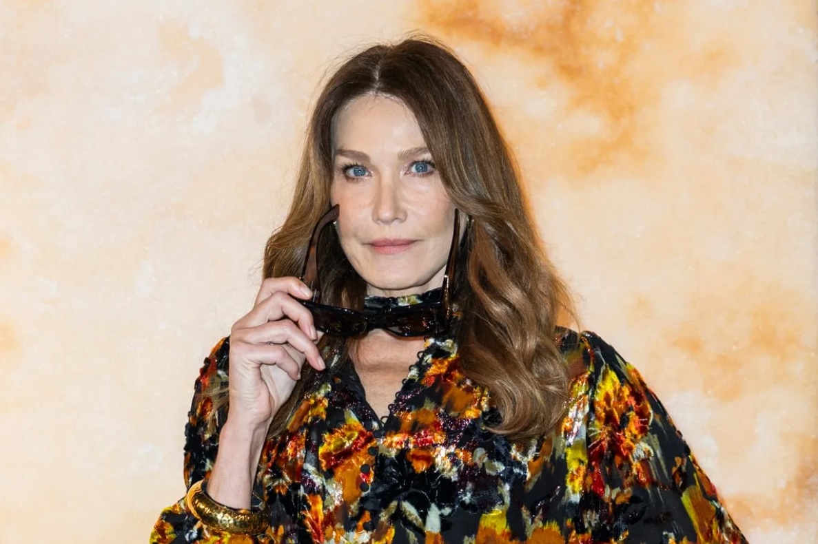 Carla Bruni en trouple ? Raphaël Enthoven met fin à la rumeur et ...