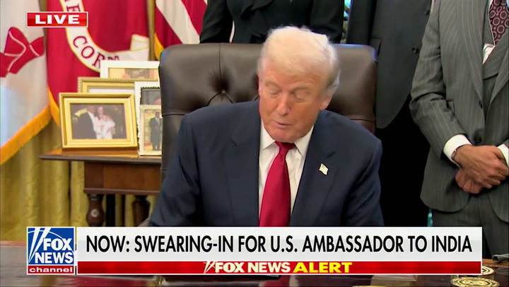 Trump Publicly Throws Top Goon Under the Bus Over ‘Mistakes’