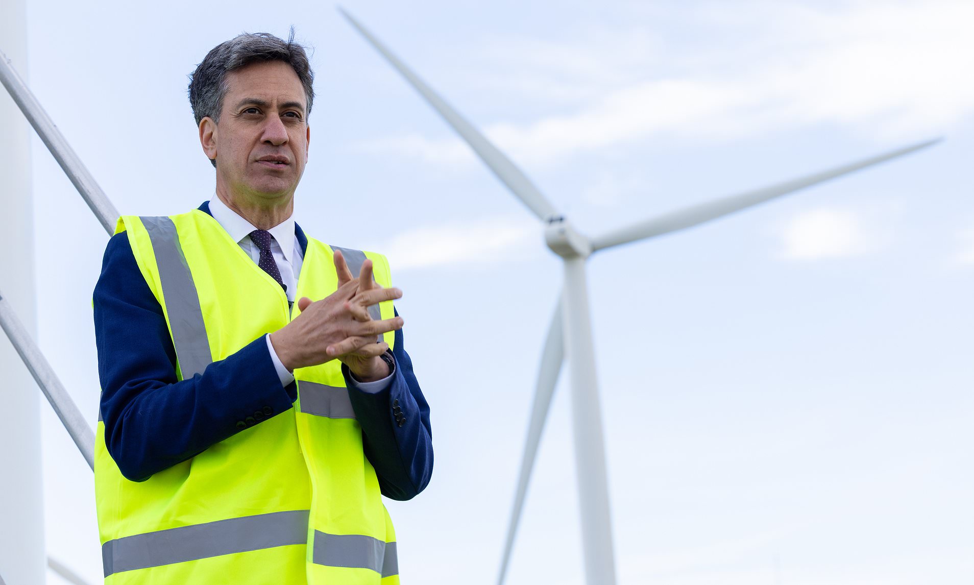 Shell ditches two North Sea windfarms in latest blow to Ed Miliband's ...