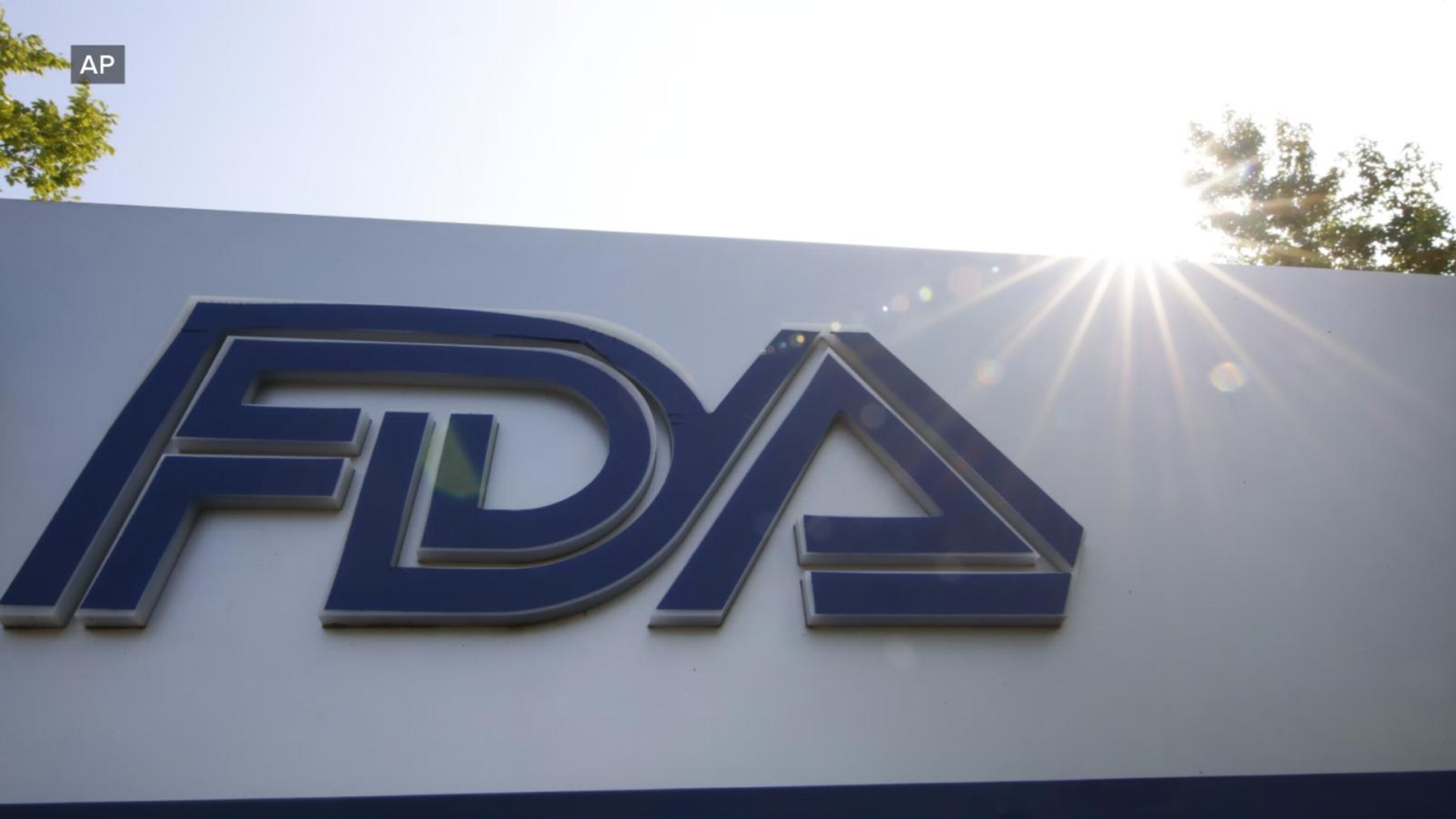 FDA removes 'black box' warning label on hormone replacement therapy ...