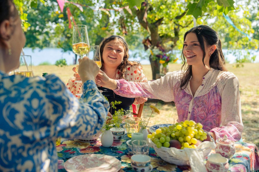 ‘Maxton Hall – The World Between Us' Season 2 Release Schedule: When Do ...