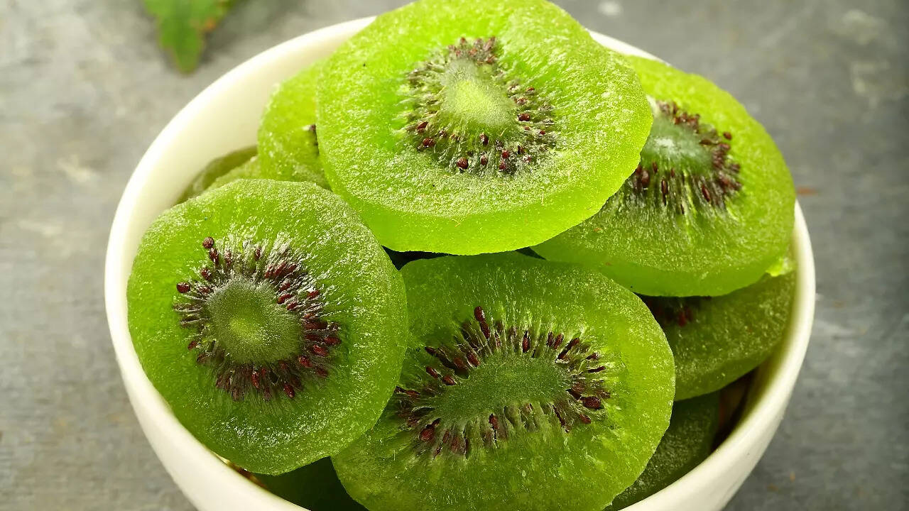 4 foods to combine with Kiwi for a power-packed breakfast