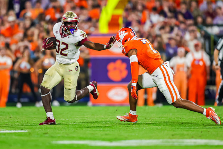 Blue-chip running back names FSU a top school