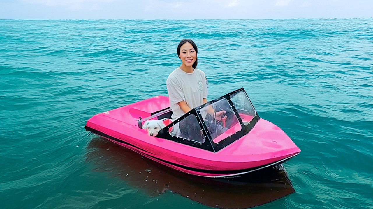 World’s tiniest boat