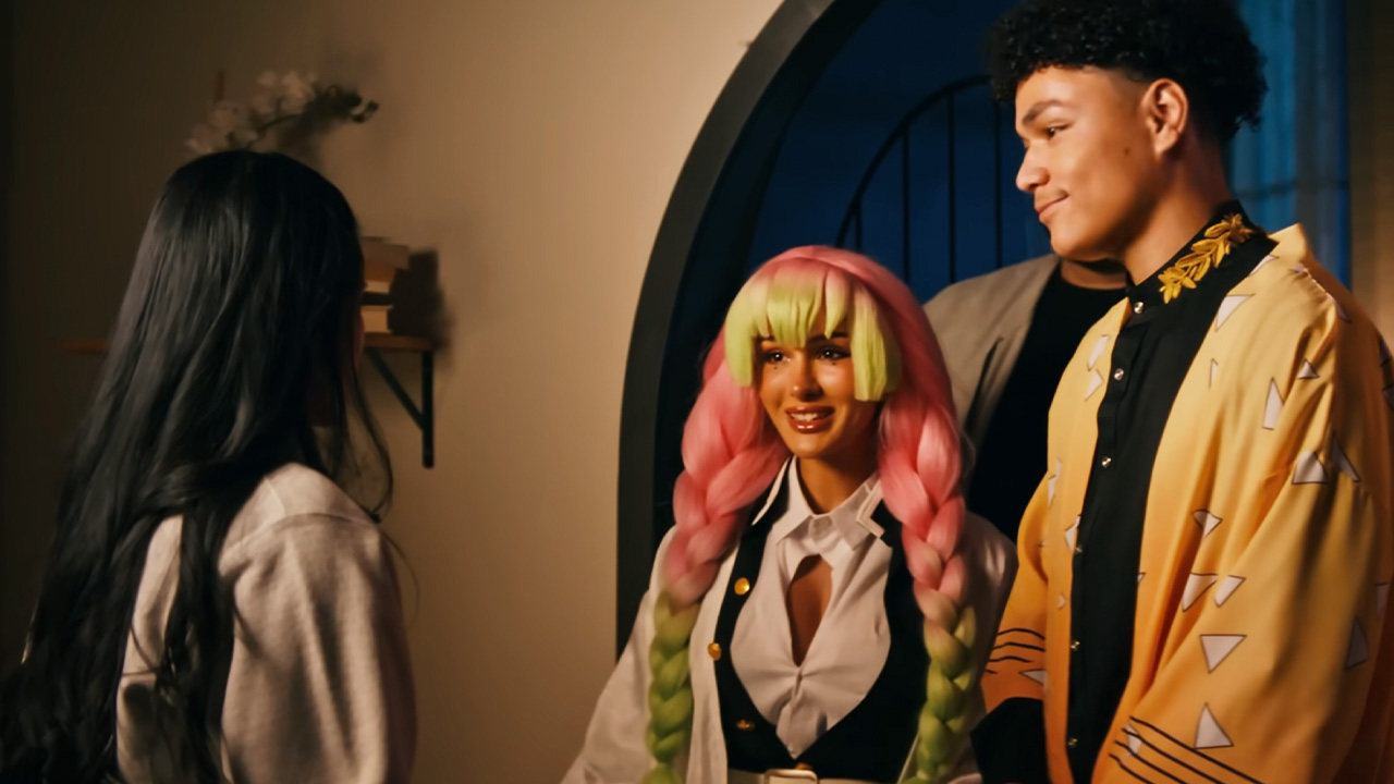 Popular girl is secret anime cosplayer ft. SSSniperWolf and DigitalNex