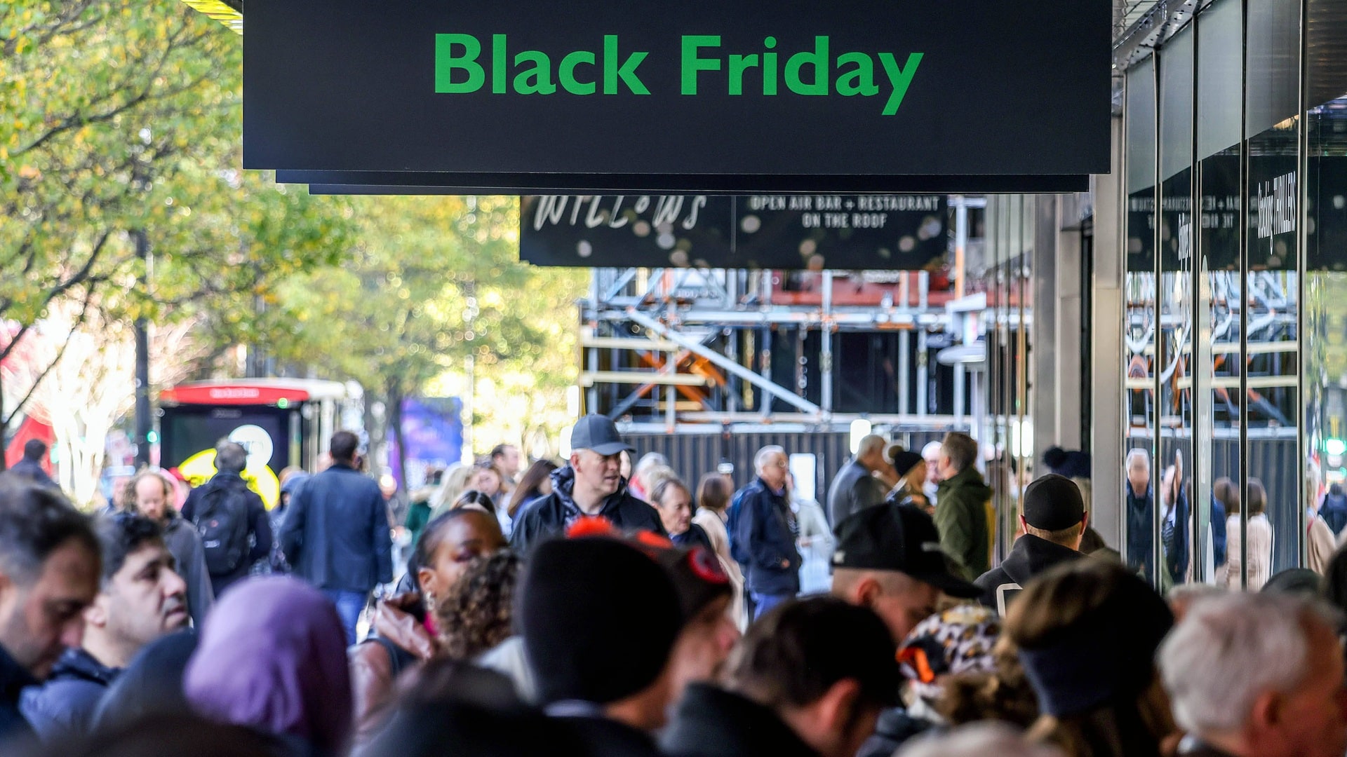 So schützen Sie sich vor den größten Online-Scams am Black Friday