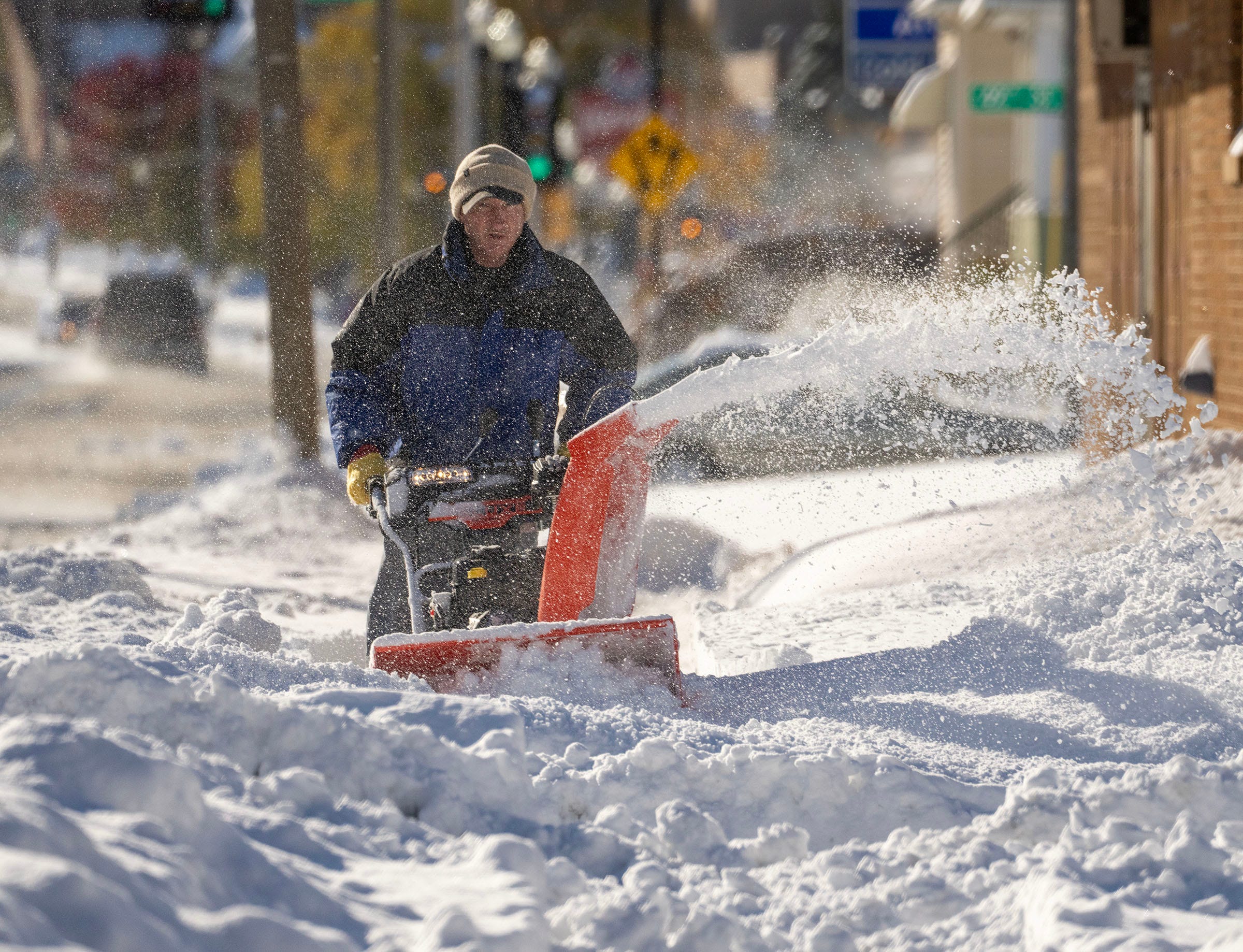 Lake-effect snow drops more than 10 inches in parts of Racine and ...
