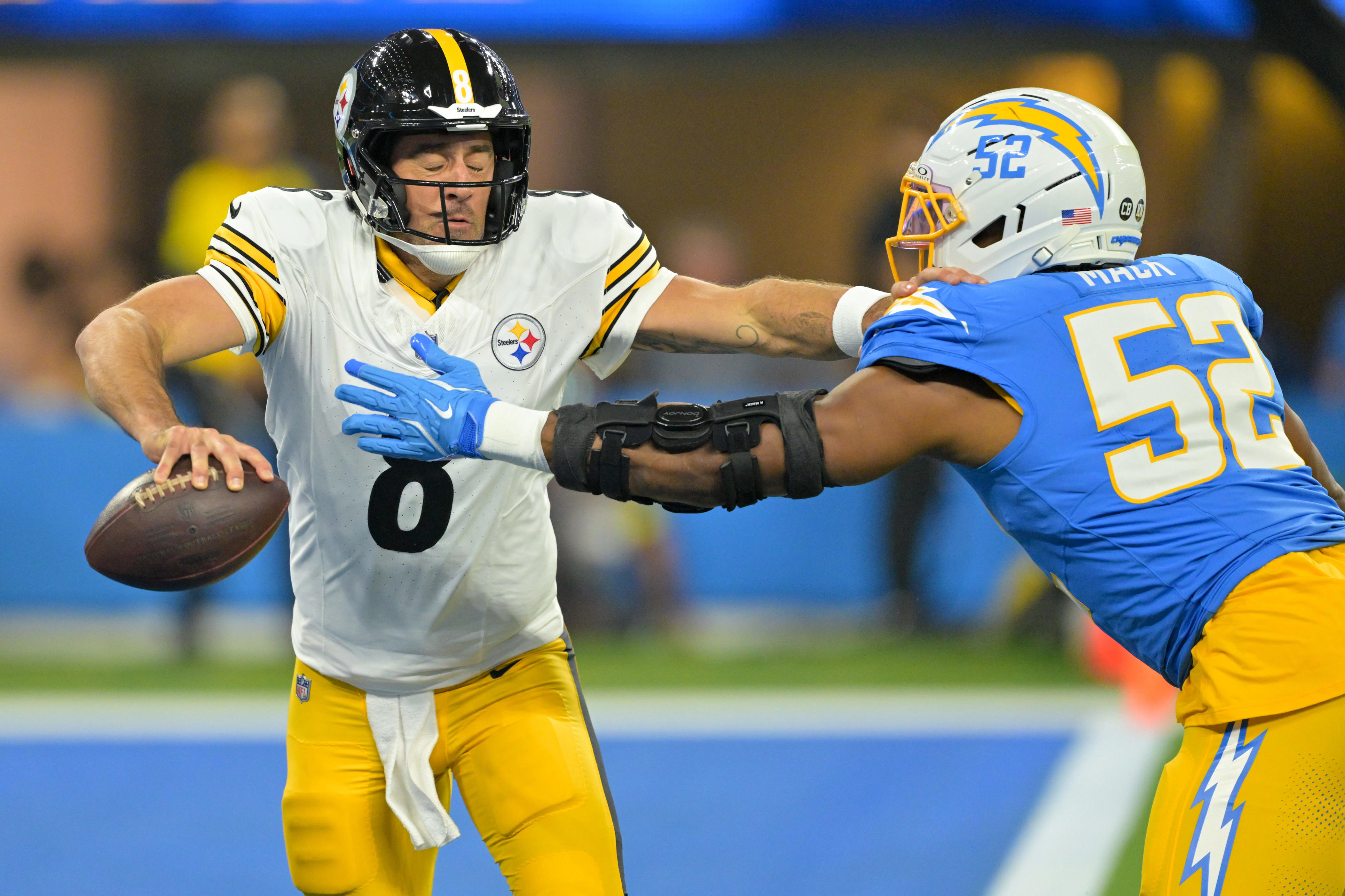 Steelers injury updates: Will Aaron Rodgers play vs the Bills?