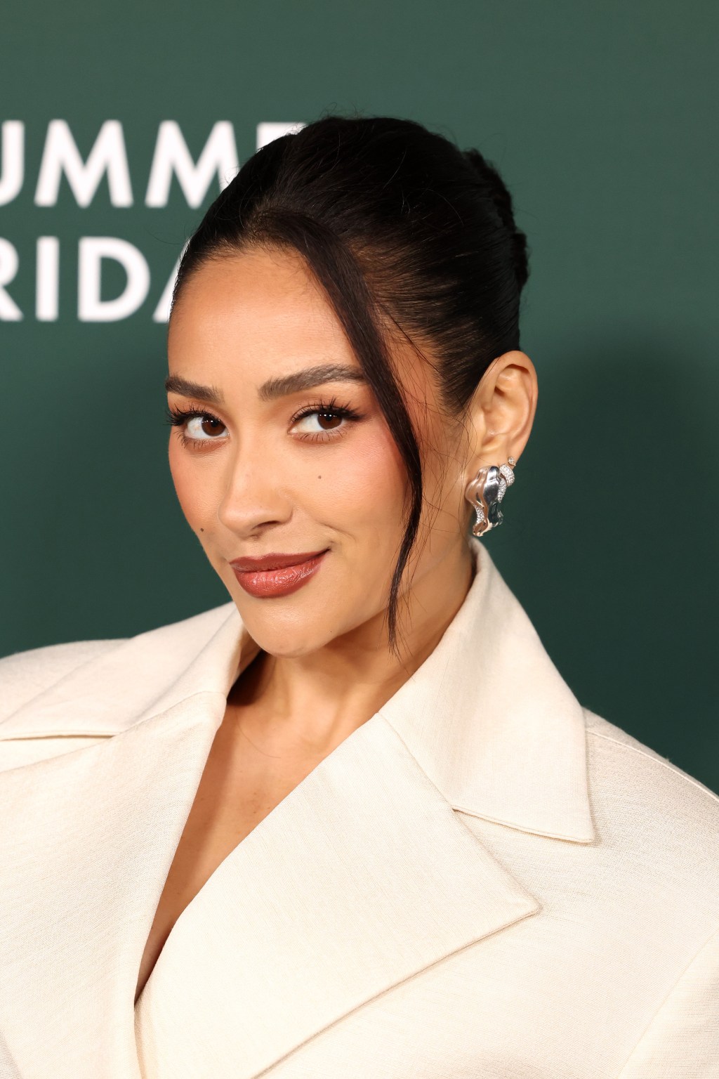 Derm slams Shay Mitchell’s skin care line for kids as young as 3 ...
