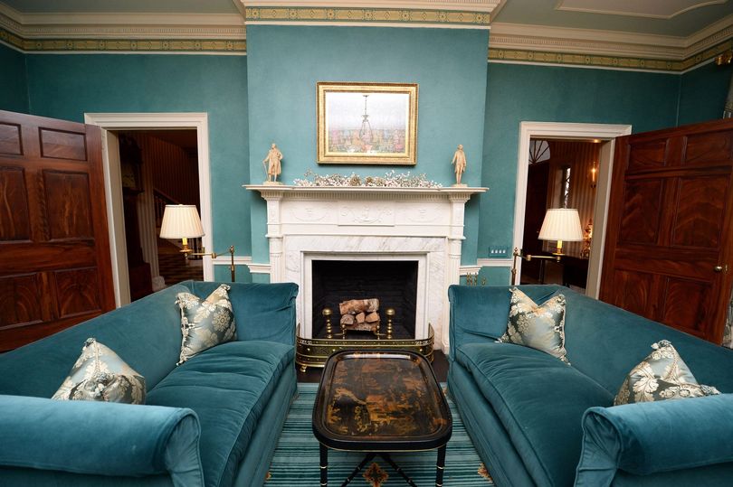 Inside Gracie Mansion, the $100M estate where Zohran Mamdani could now ...