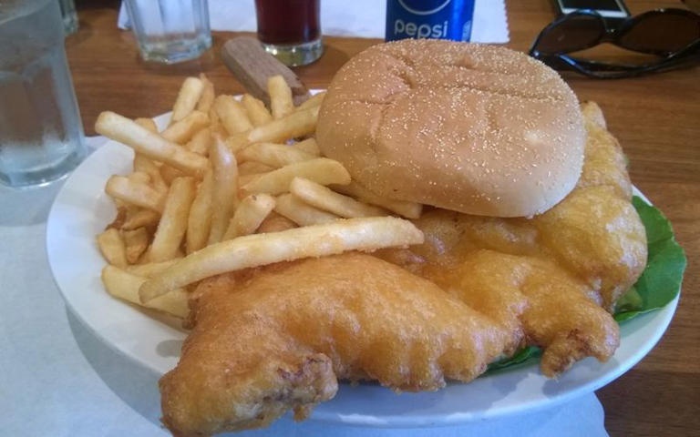 Fried Fish Spots In Iowa That Bring Real Home Cooked Flavor To The Table