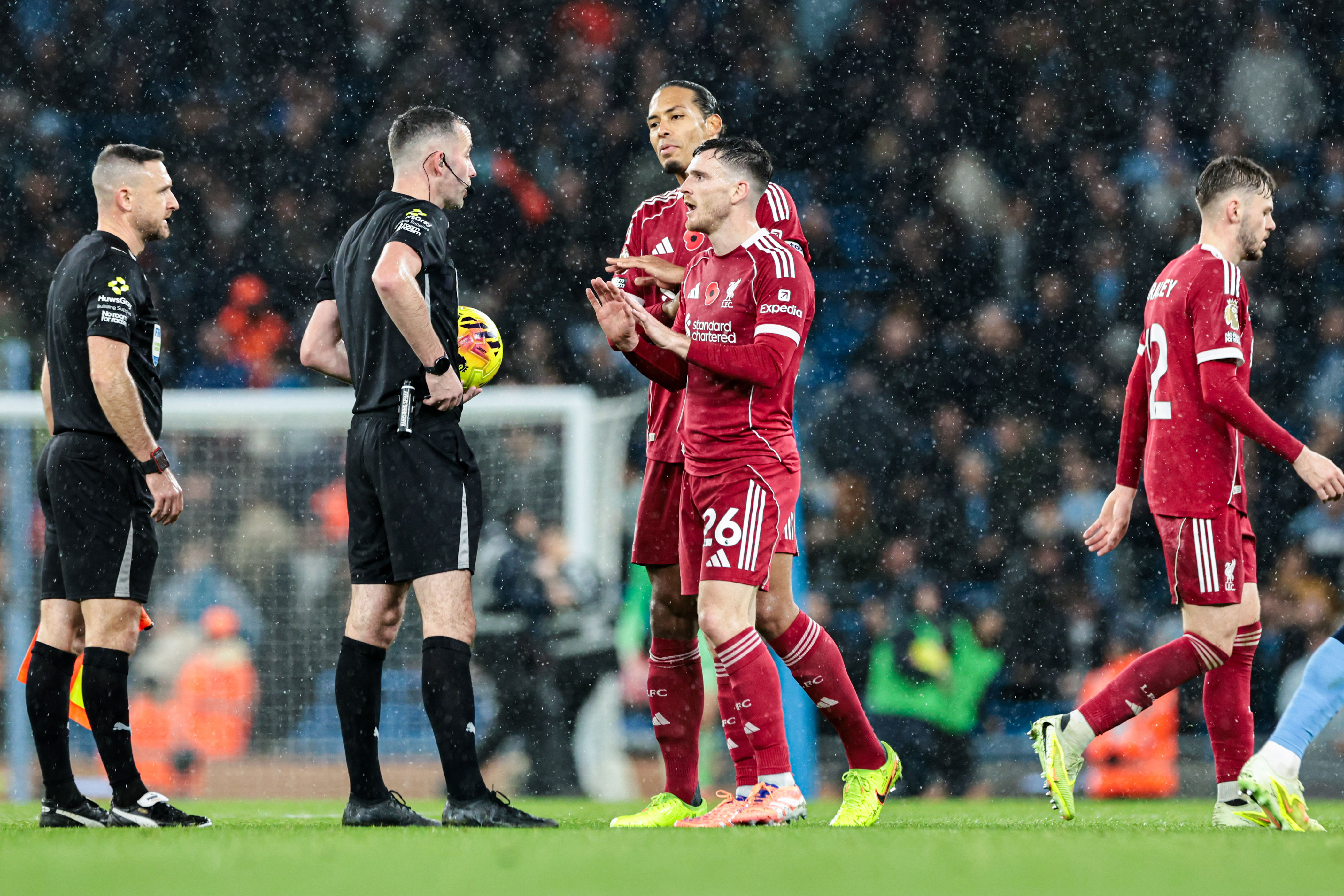 Liverpool krijgt uitsluitsel: goal Van Dijk tegen City onterecht afgekeurd