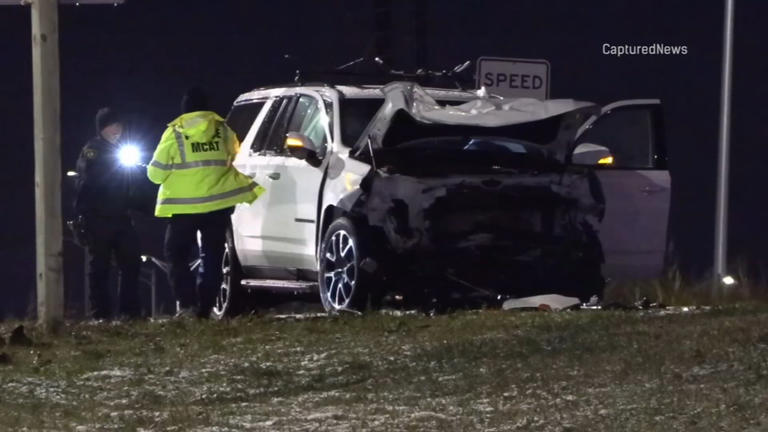 Woman killed, children injured in head-on crash amid snowstorm, Gurnee ...
