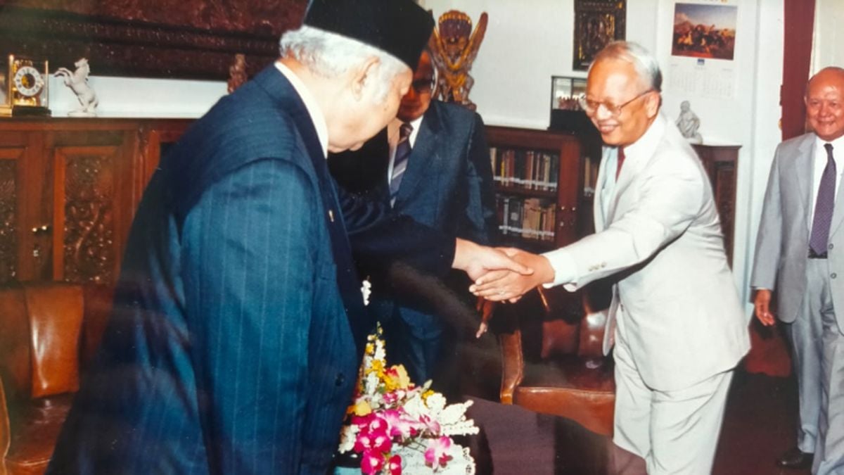 Prof Mochtar dan Soeharto Resmi Jadi Pahlawan Nasional, PPM Jabar Beri ...