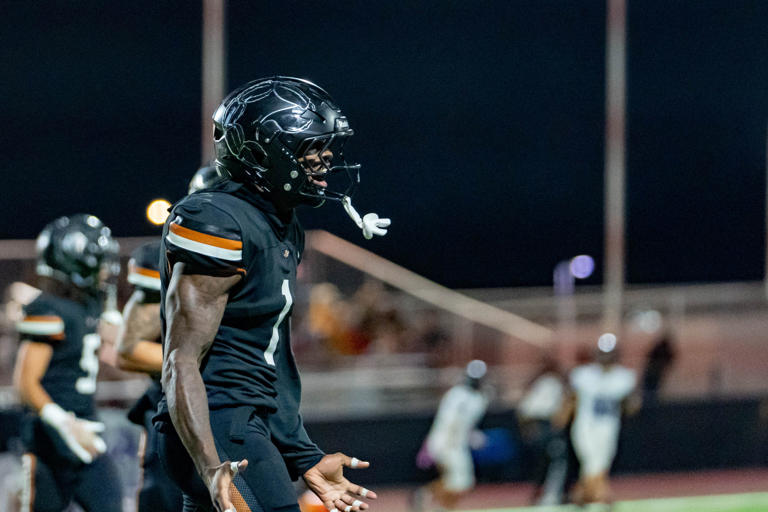 Vote in our poll. The Arizona Republic's high school football Super 10
