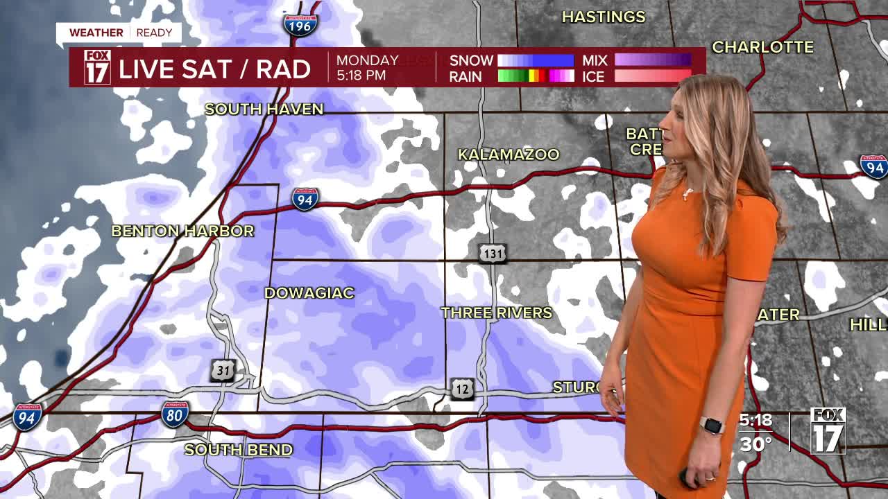 Monday PM Forecast: Heavy lake effect snow