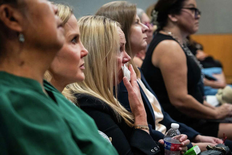 Prosecution rests in deadly conduct trial of Austin officer Daniel Sanchez