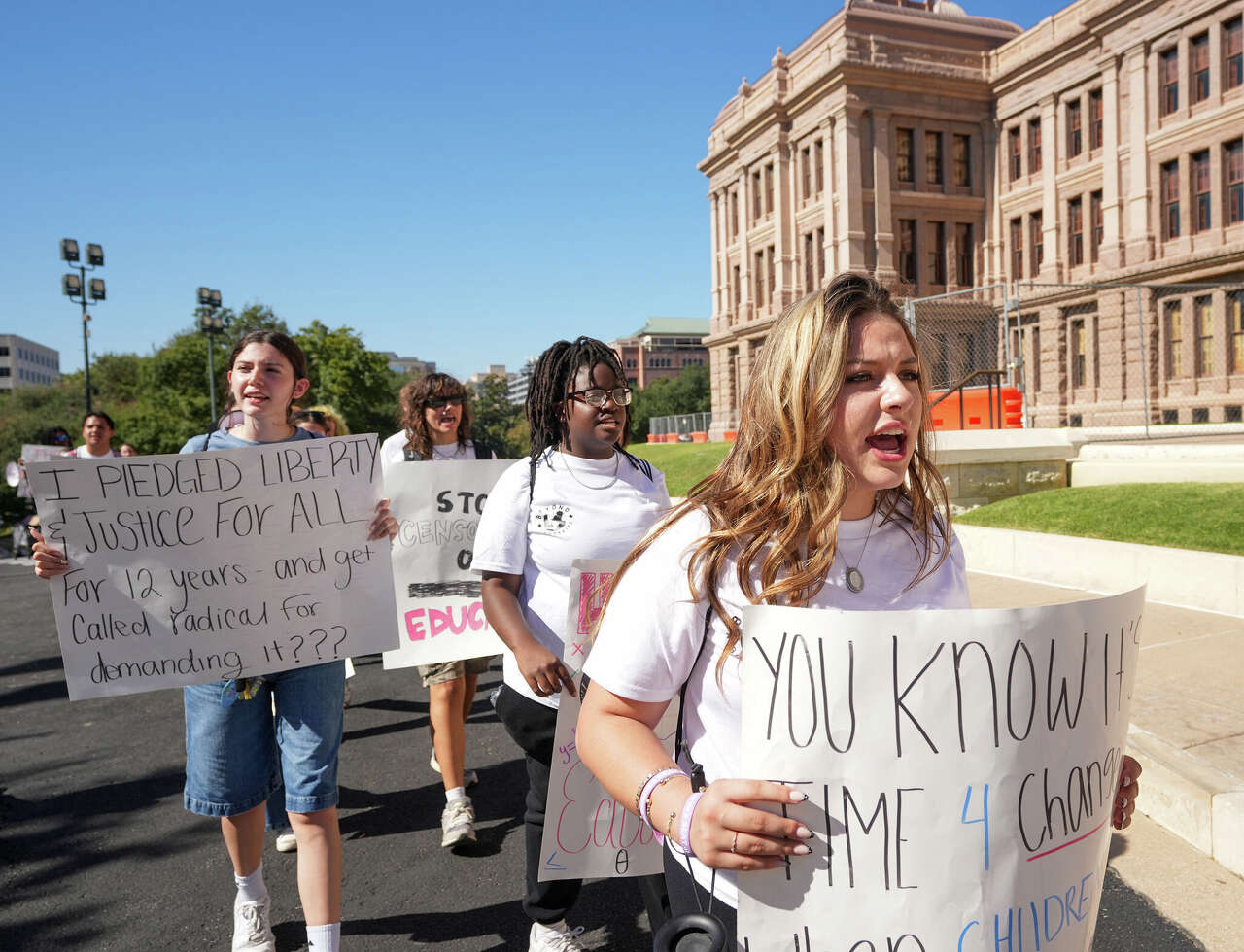 Academic freedom protests draw students from HT, UT and area high schools