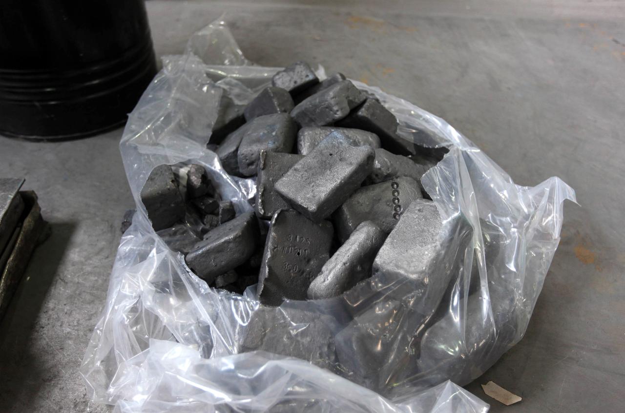 China Hatches Plan to Keep U.S. Military From Getting Its Rare-Earth ...
