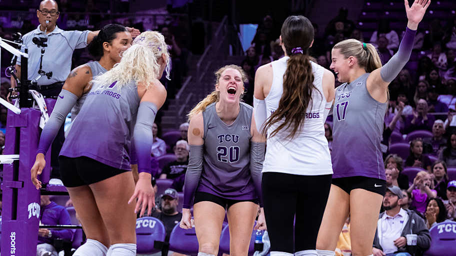 TCU Volleyball Gets Back on Track After Back-to-Back Wins