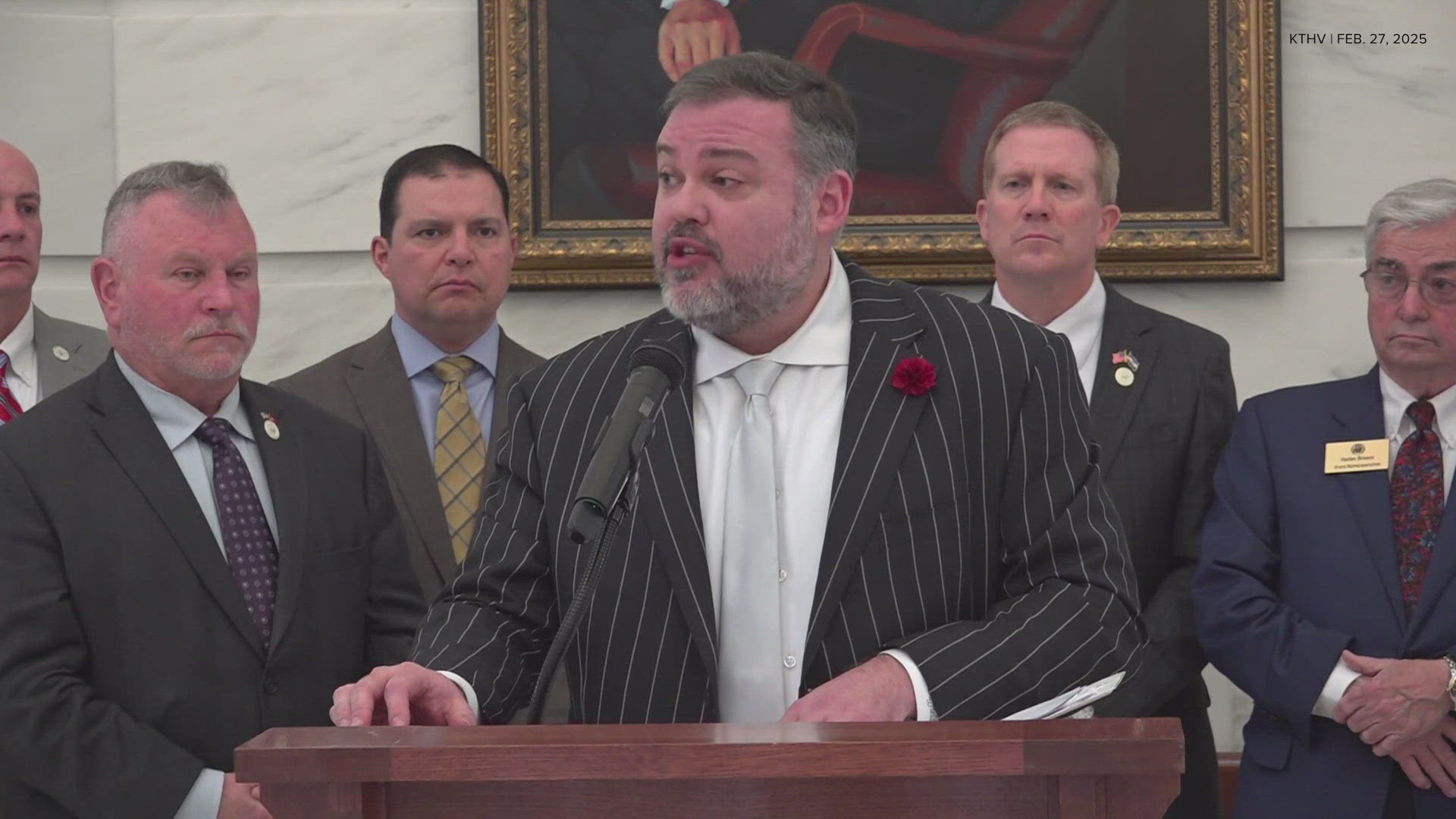 Arkansas lawmaker questioned as police look into missing gun, car break-ins