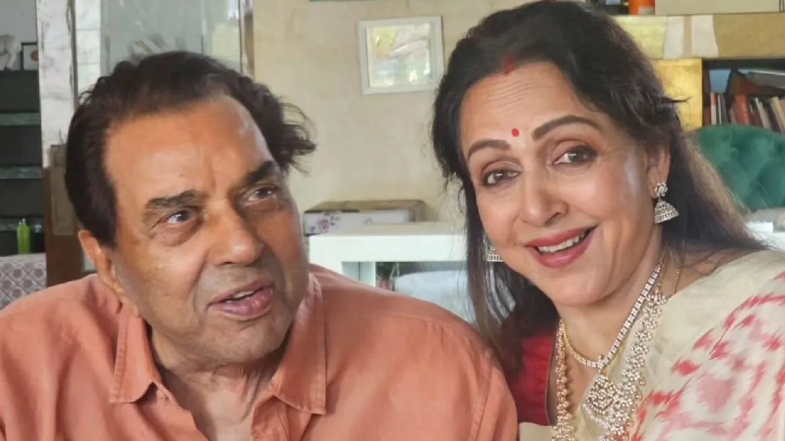 Dharmendra vs Hema Malini: Who Has the Higher Net Worth?