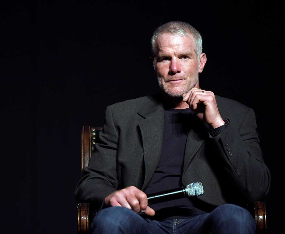 NFL Legend Brett Favre Names His Ideal Super Bowl Halftime Performer