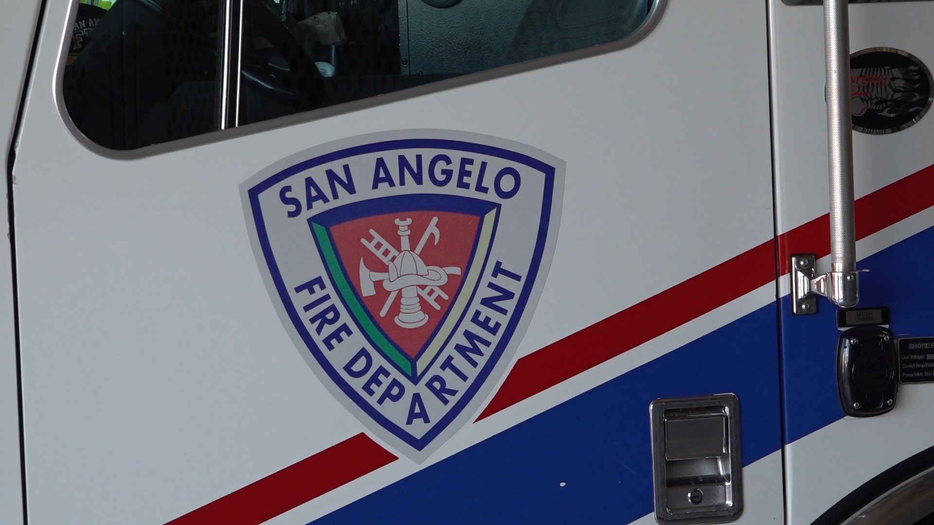 Staff extinguish fire at South Bryant Walmart