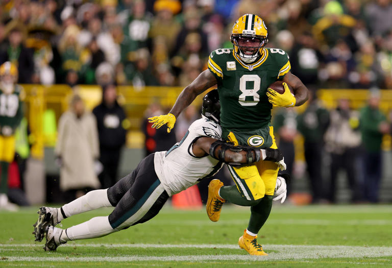 Eagles vs. Packers live updates, score. Saquon Barkley's amazing spin ...