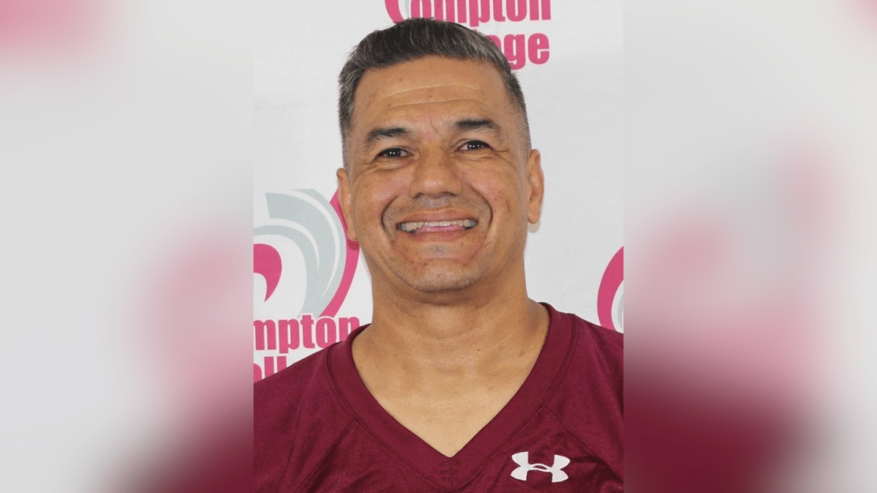 Father and son compete on same college football team