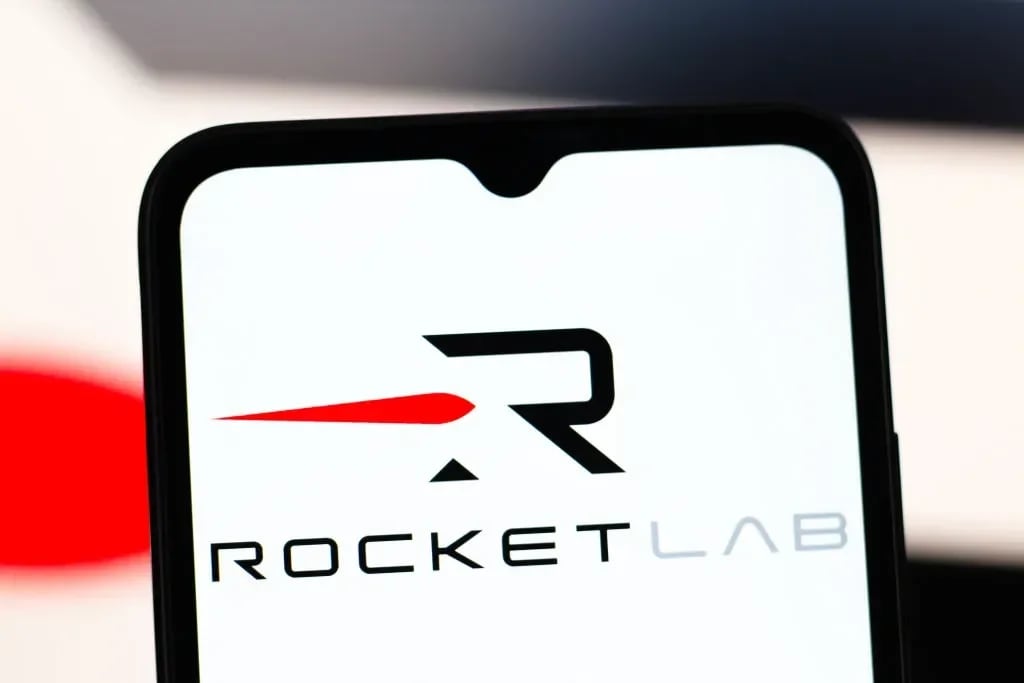 Rocket Lab Stock Shoots For The Stars As Big Q4 Outlook Outweighs ...
