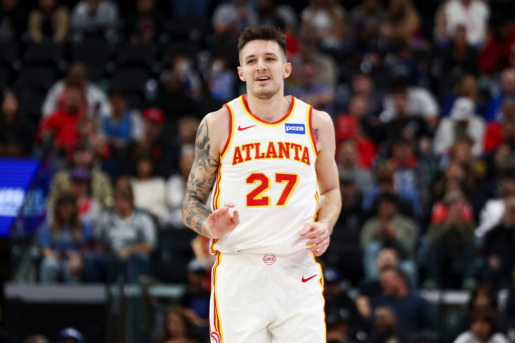 Krejci scores career-high 28 points as Hawks send Clippers to fifth ...