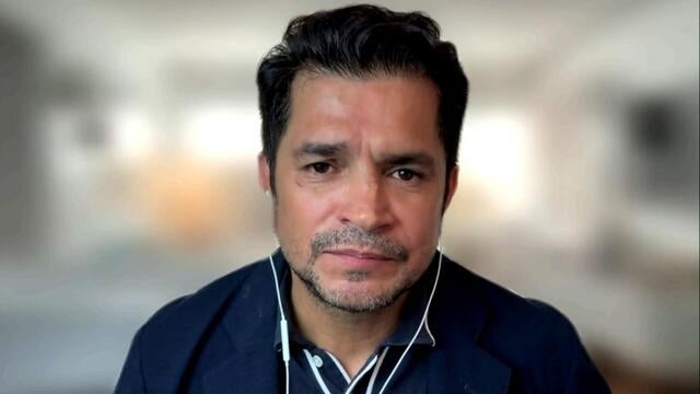 Rep. Jimmy Gomez slams shutdown agreement as "one of the weakest deals ...