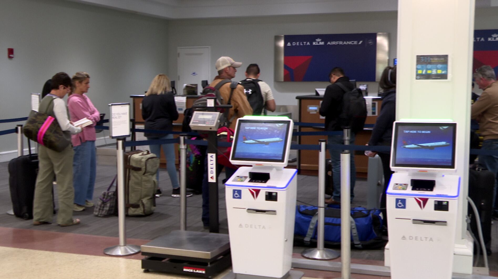 Delays, cancellations continue to plague fliers from Augusta