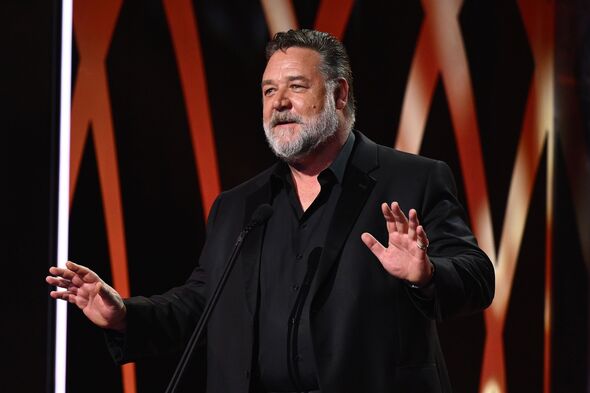 Russell Crowe shares weight loss secret as he opens up about arthritis ...