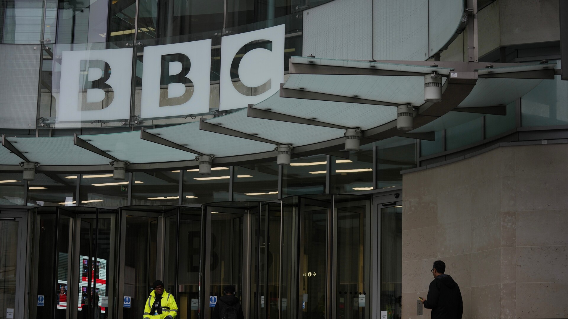 BBC under ‘immense pressure’ after two top bosses resign ‘in disgrace’