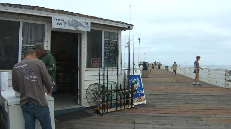 DUI driver in Pacific Beach plows through Crystal Pier's large metal ...