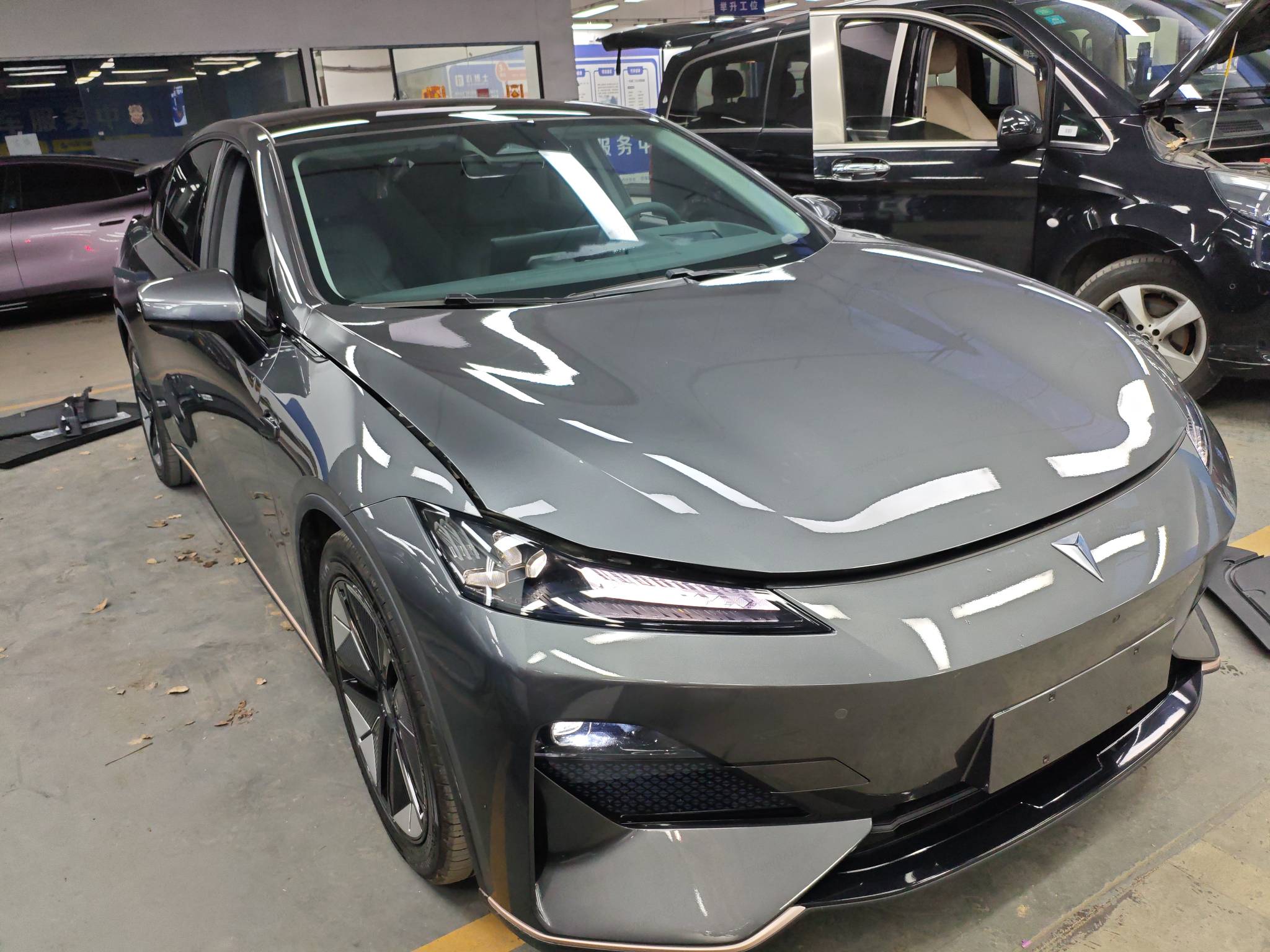 深蓝汽车 深蓝SL03 2022款 515纯电版实拍图