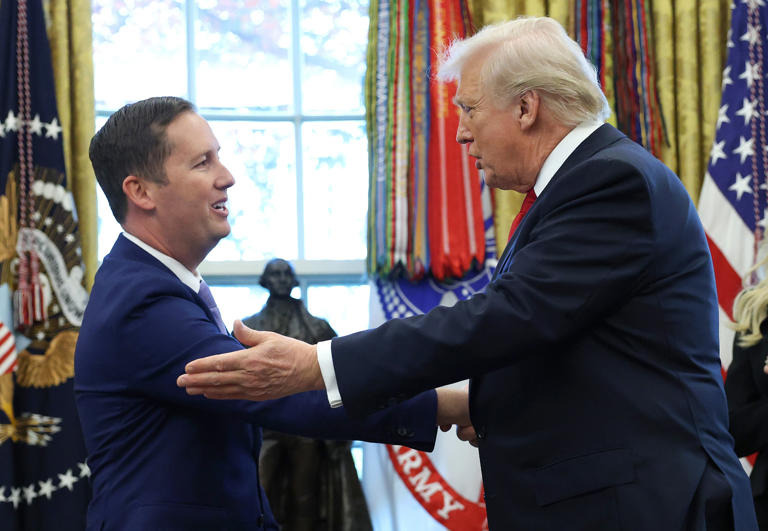 Trump Publicly Throws Top Goon Under the Bus Over ‘Mistakes’