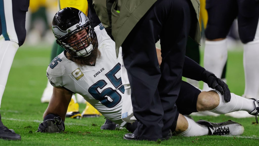 Lane Johnson returns to Philadelphia Eagles-Green Bay Packers game with ...