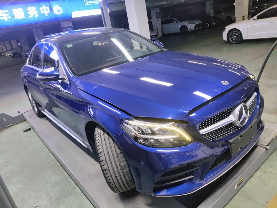 奔驰 奔驰C级 2019款 C 260 L 运动版实拍图