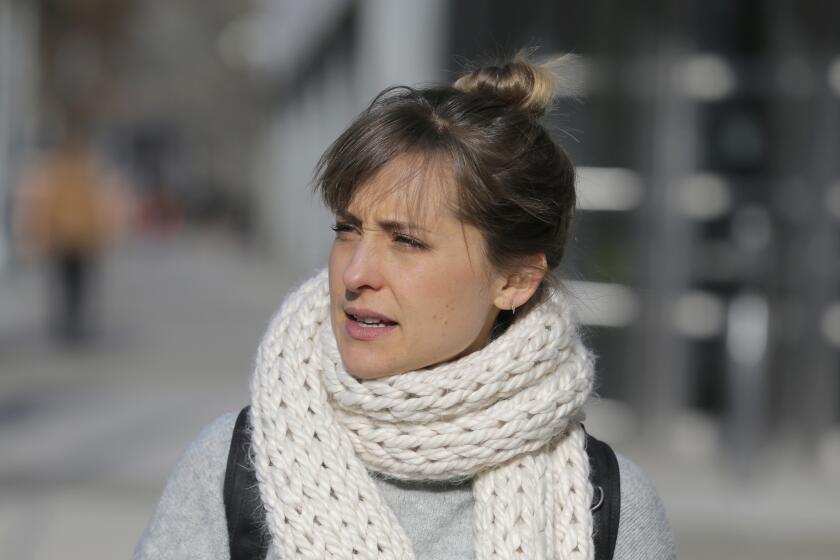 Ex-'Smallville' star Allison Mack details her time in 'sex cult': 'I ...