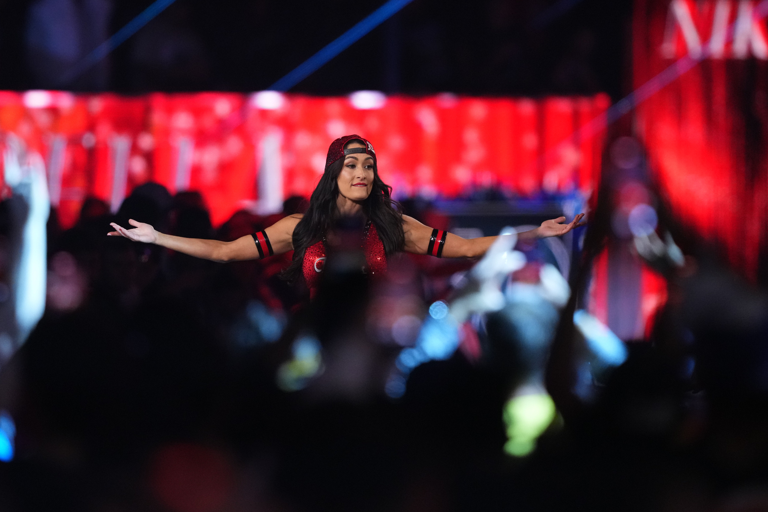 Nikki Bella Turns to The Dark Side on WWE Monday Night Raw
