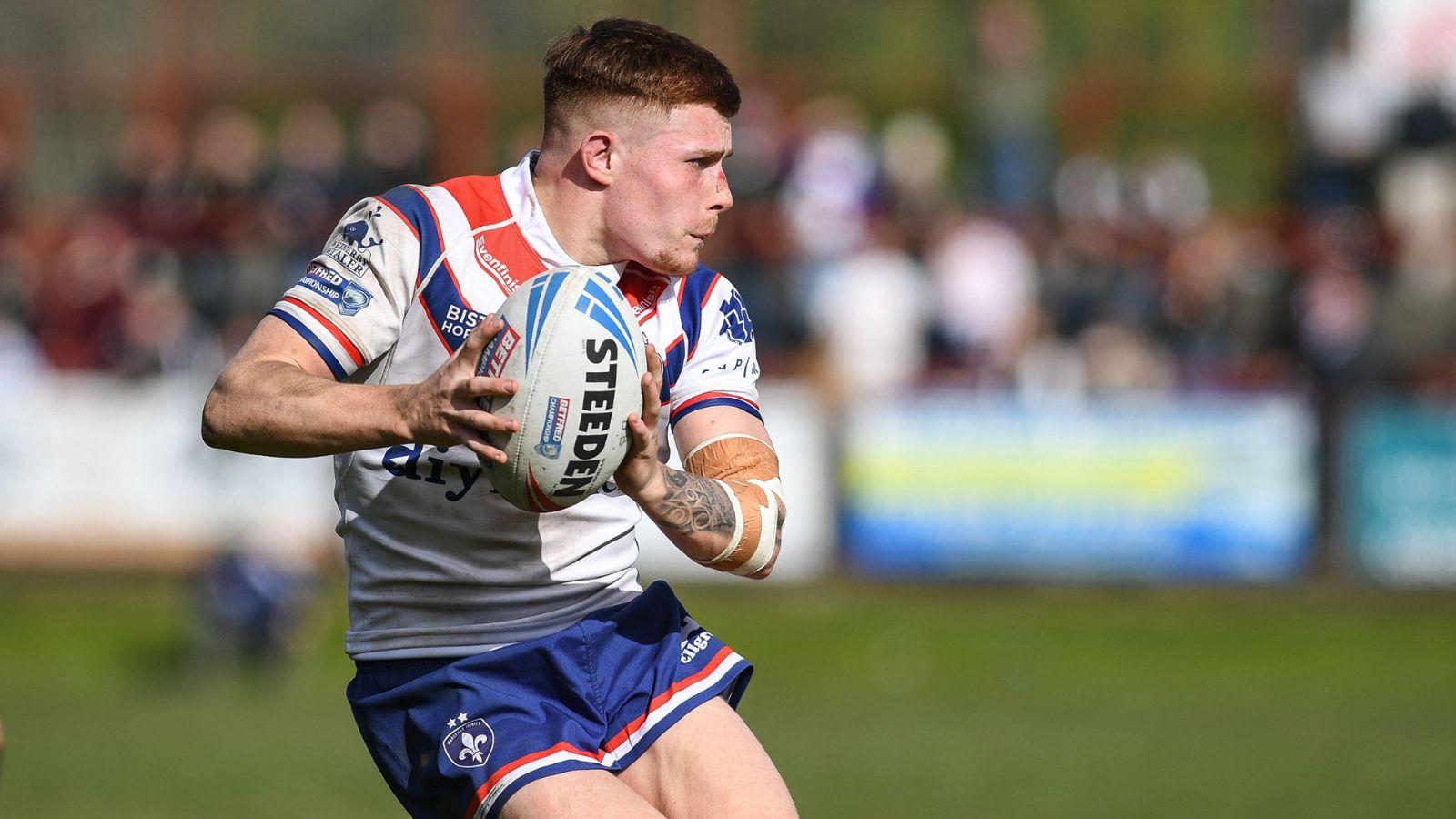 Wakefield trio make Championship switch as Halifax land squad boost