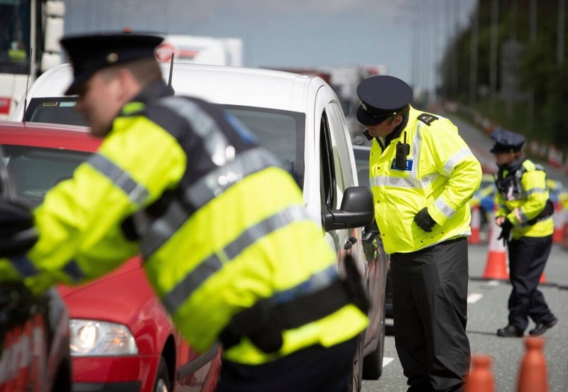 Motorists still dodge penalty points by donating to poor box - despite ...